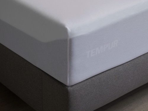 Tempur Thermoregulating Mattress Protector | Land of Beds